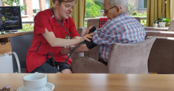 Verpleegkundige/zorgkundige mobiele equipe – WZC Ter Melle | Kortrijk